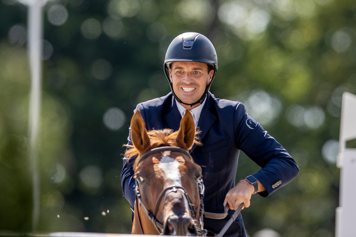 Christophe Vanderhasselt schittert op 1 en 2 met Pimpernel Vitseroel in ...